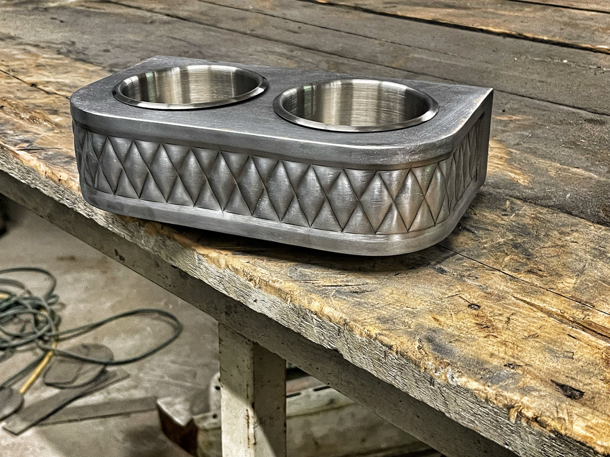 Pleated cup holder – A2 Metal Fab